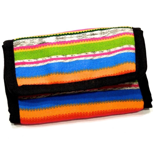 Vintage 80's Deadstock | Bags | Vtg 8s Guatemalan Hand Woven Trifold ...